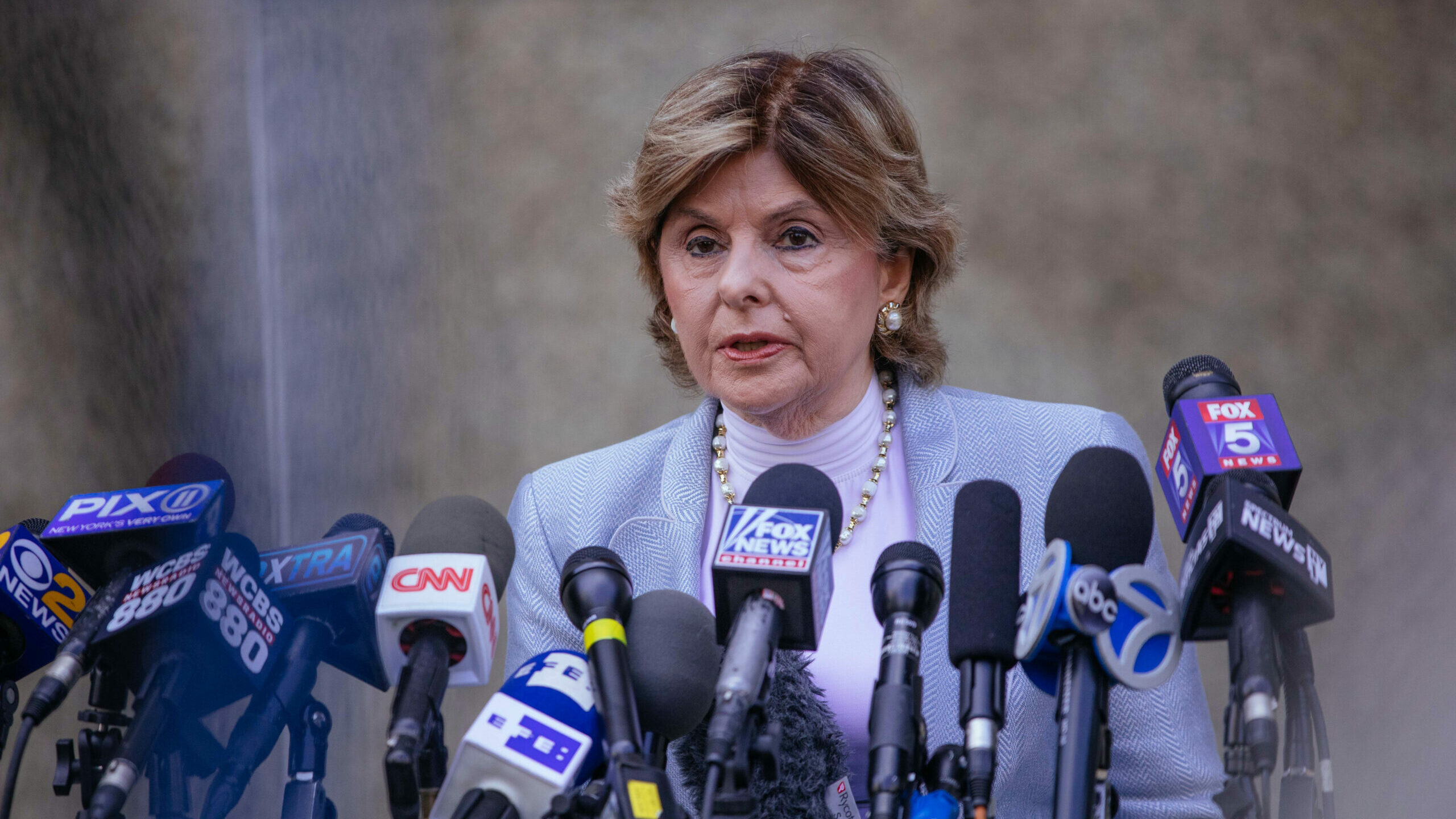 Gloria Allred Finally Gets Her Bill Cosby Showdown - Puck