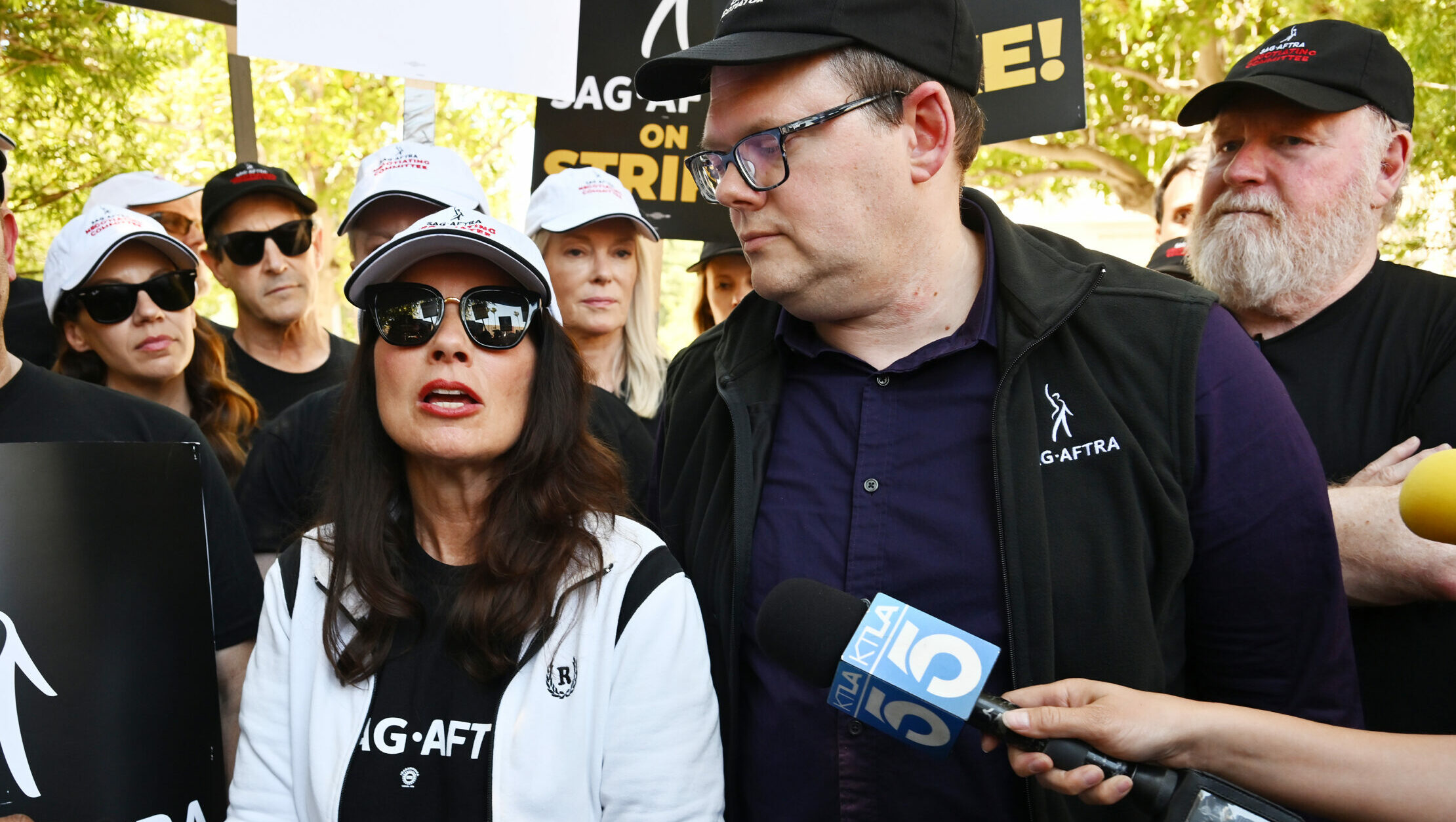 Puck News: Hollywood CEO's are Expressing Desire to Return to ...