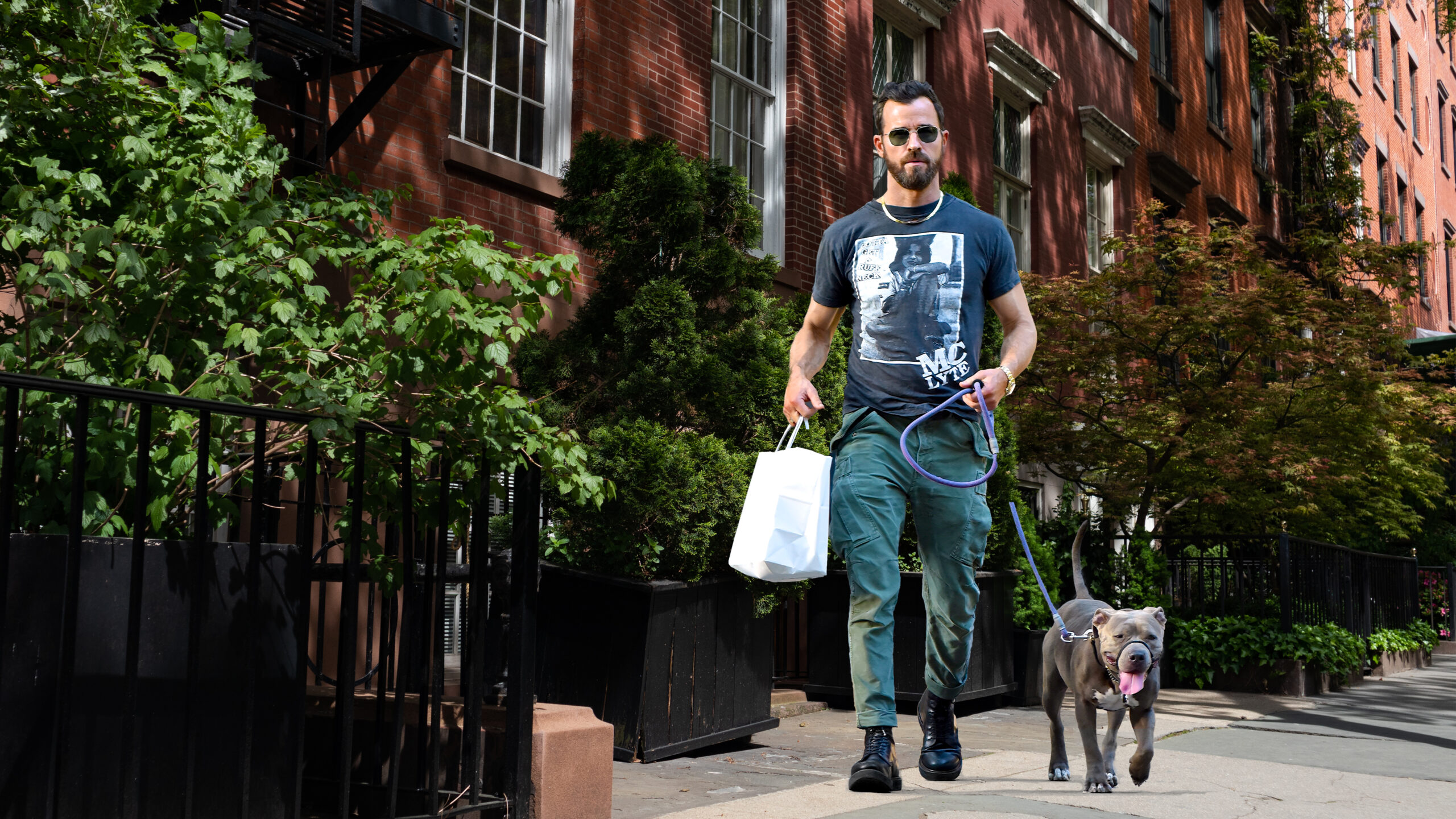 Justin Theroux & The Greenwich Village Co-Op Battle From Hell - Puck