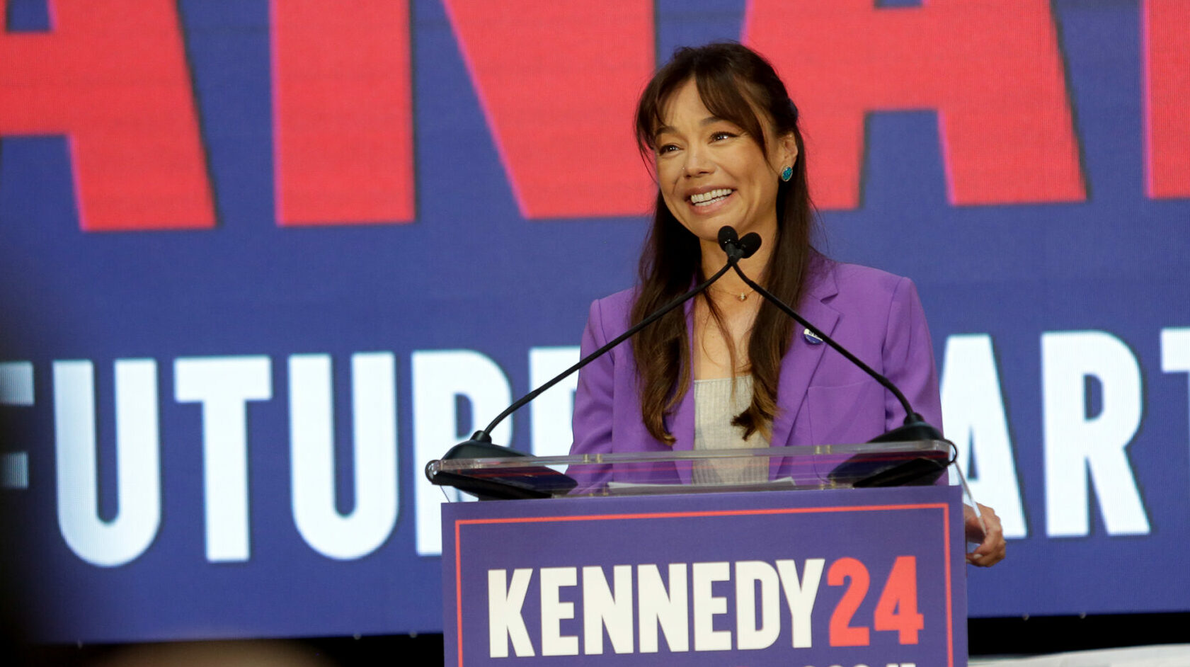 The Nicole Shanahan Persuasion Campaign - Puck