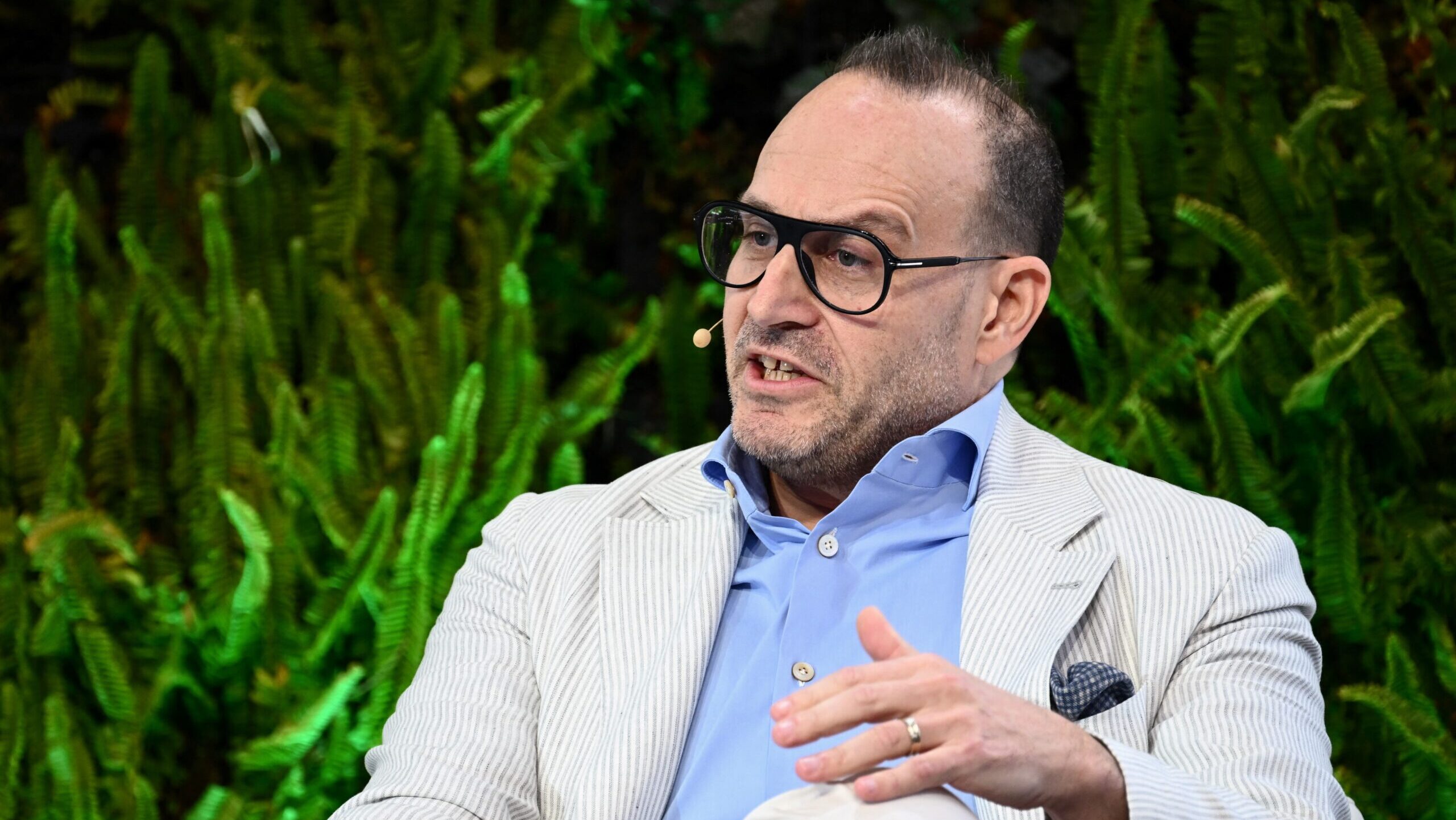 New Problems for Saks Global and Its Distressed Bonds - Puck