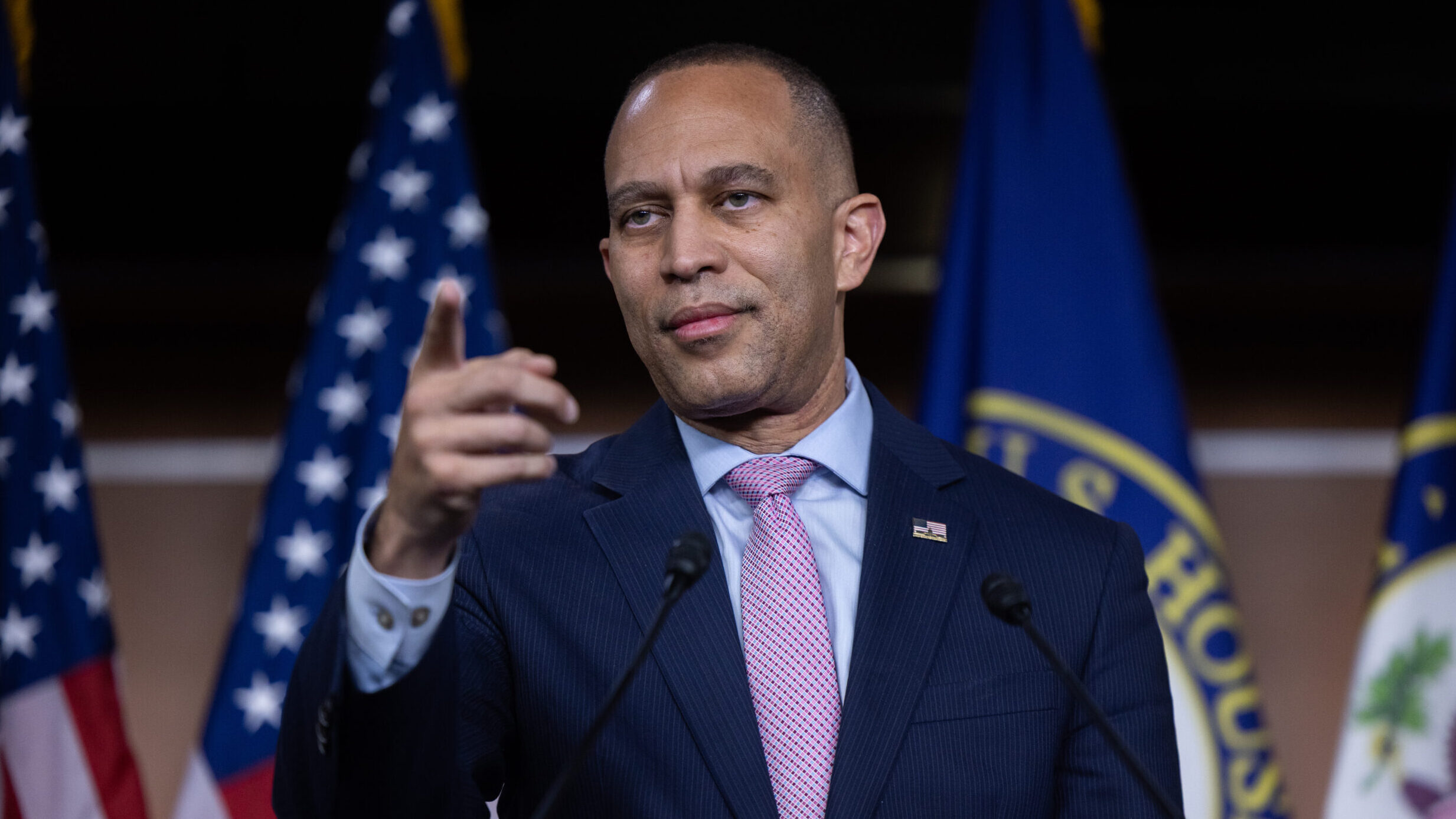 Hakeem Jeffries on Vance, ’26 & Taking Back the House - Puck